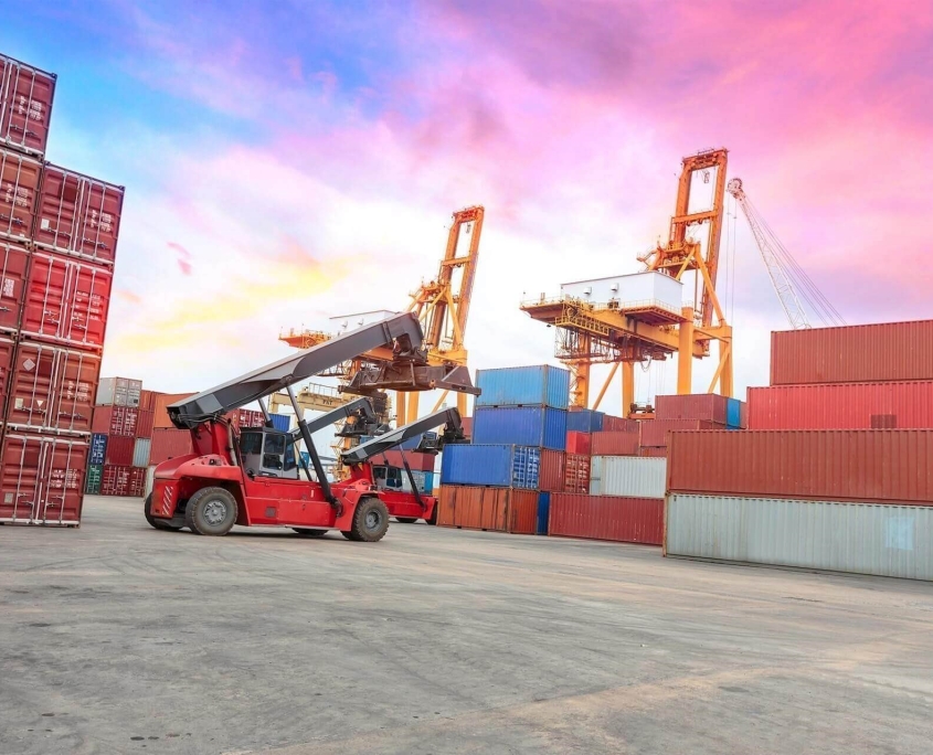 Container Yard Equipment - Dafo Vehicle